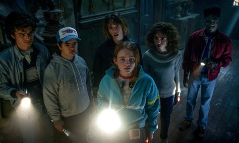 Stranger Things Team Wallpapers Wallpaper Cave