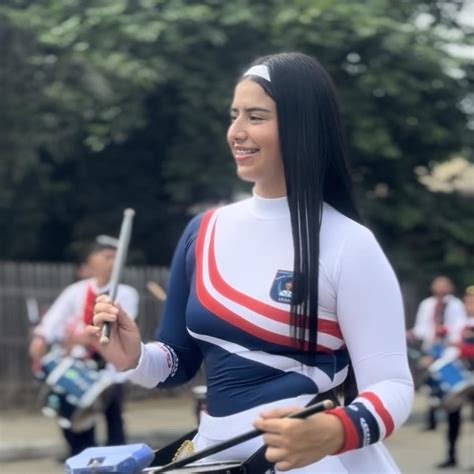 Qué Tal Eliana Anahí Facebook