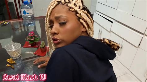 Casal Se Exibindo Para Amiga