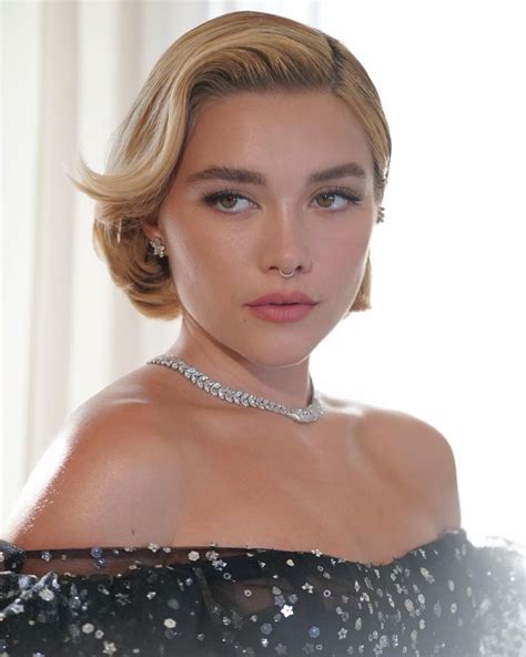 Florence Pugh Photoshoot For The Dont Worry Darling Premiere