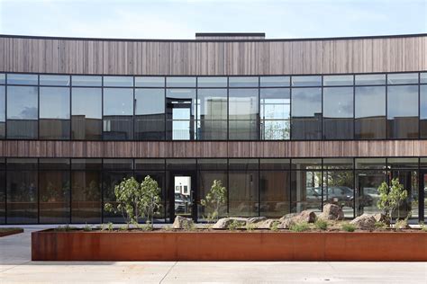 Loop Architects Completes Circular Nursing Home For Dementia Patients