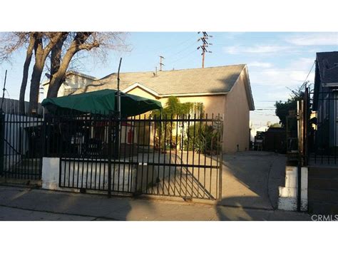 9116 S Vermont Ave Los Angeles Ca 90044 See Est Value Schools And More