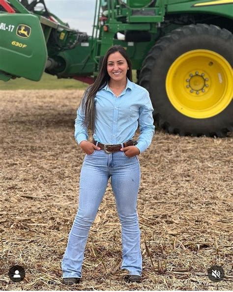 Pin De Tim Randall En Farm Girls En 2024 Imagenes Mujeres Hermosas