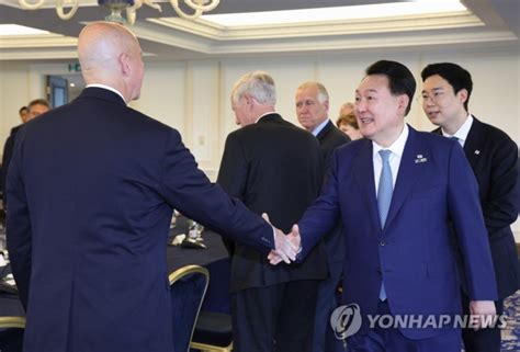 尹 美 상원의원단 만나 전폭적 초당적 지지에 감사 종합 아시아경제