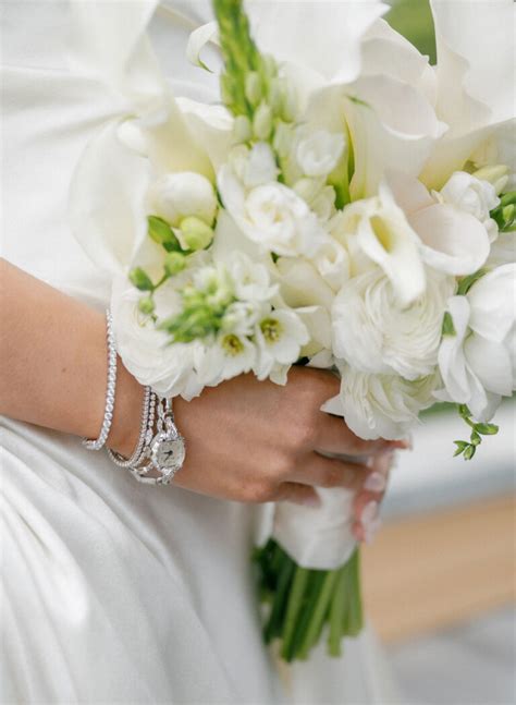 Otm Styled This Bride In Danielle Frankel Jimmy Choo And An Upcycled Version Of Her Mothers