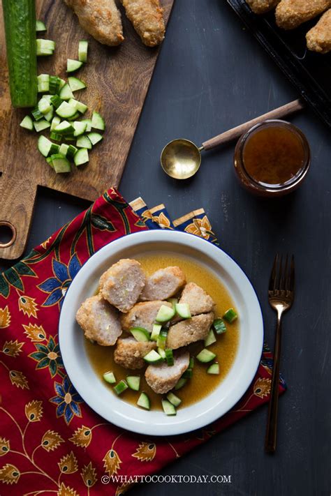 Pempek Ayam Dan Saus Cuko Savory Chicken Cakes With Sauce