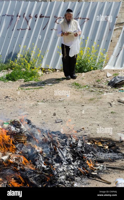 Jewish Passover Peparations In The Ultra Orthodox Neighborhood Of Mea