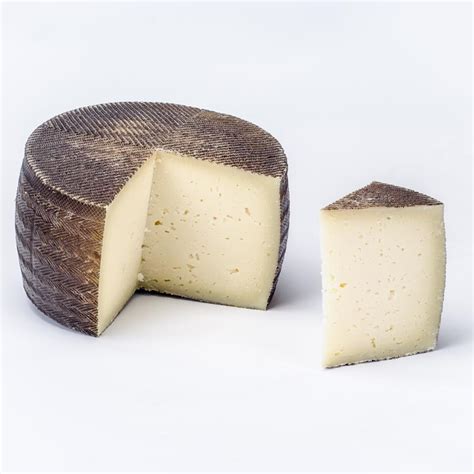 Manchego 6 Months Spain Mcleans Specialty Foods