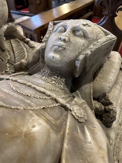 Burying The Tudors Inside The Vault The Tudor Travel Guide