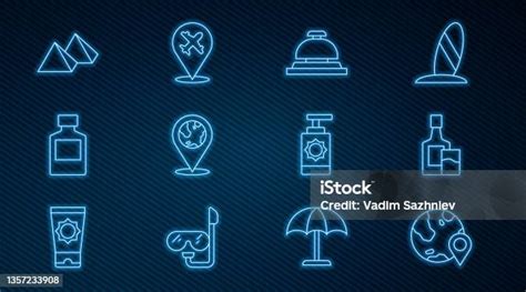 설정 라인 위치 전 세계 위스키 병과 유리 호텔 서비스 벨 이집트 피라미드 선스크린 스프레이 및 비행기 아이콘 벡터 0명에 대한 스톡 벡터 아트 및 기타 이미지 Istock