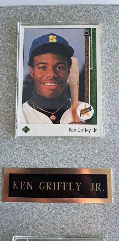Ken Griffey Jr Plaque Autographed 8x10 Photo And Signed Mariners Card