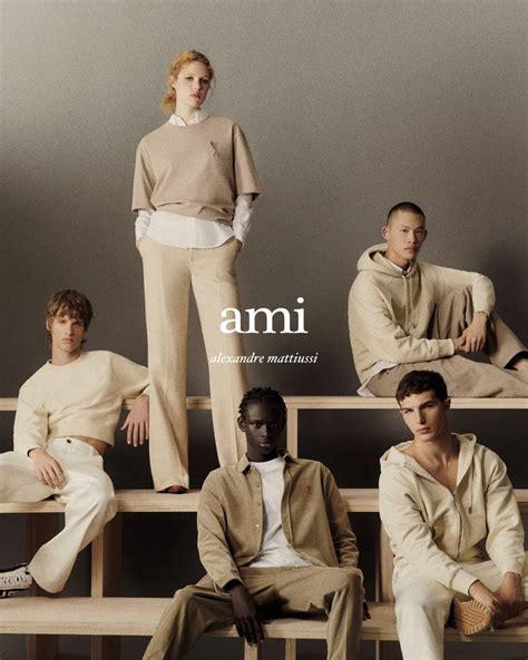 Ami Paris Pre Collection 2022 Ami