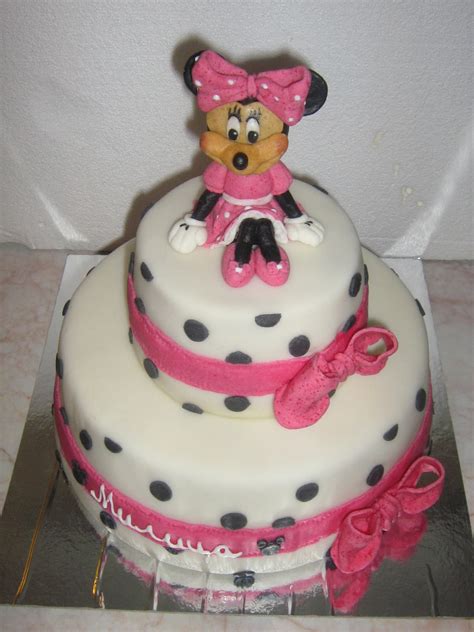 Torte I Figurice Za Torte Sneza Torta Mini Maus