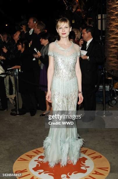 336 Kirsten Dunst Vanity Fair Photos And High Res Pictures Getty Images