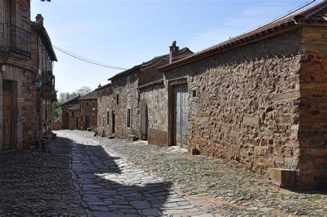 무료 이미지 도로 거리 도시 골목 마을 시골의 니콘 강화 벽돌 수로 스페인 푸에블로 유적 하부 구조 건축술 카스티야 레온 중세 에스파냐