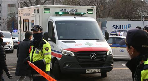 부산대병원에서 서울대병원으로 이송 된 이재명 대표 민중의소리