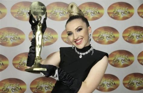 СЛАВИЦА АНГЕЛОВА ОД СТРУМИЦА ПОБЕДИ НА ШОУТО „ЅВЕЗДИТЕ НА ГРАНД“