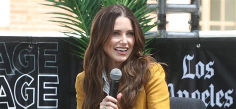 Sophia Bush Comes Out As Queer Talks Love Story With Ashlyn Harris