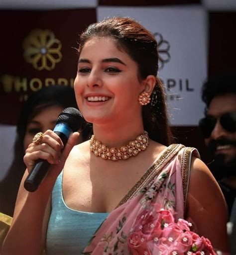 Isha Talwar Bra Size And Body Measurements Actress Body And Bra Size