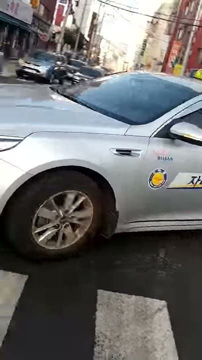 부산진여중 앞 4거리 Youtube