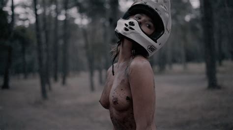 Marisa Papen Naked Motocross Erotica Of The Day DrunkenStepFather