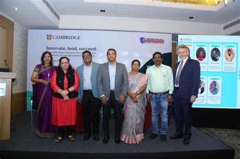 Drnv Surendra Babu On Linkedin Dr N V Surednra Babu Director Placements Nri Institute Of