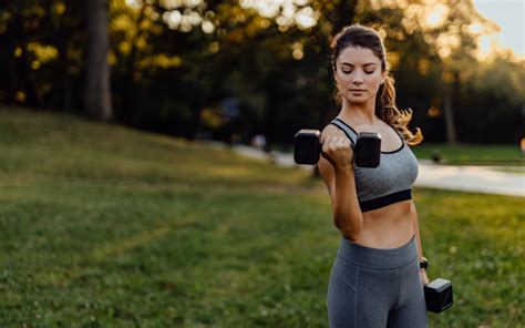 How To Do Wide Bicep Curl Properly Flab Fix