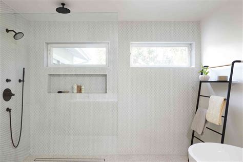 Walk In Shower Ideas That Are Sleek And Accessible