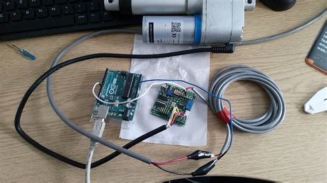 Bad Performance When Controlling Linear Actuator Using Motor Controller Via PWM Motors