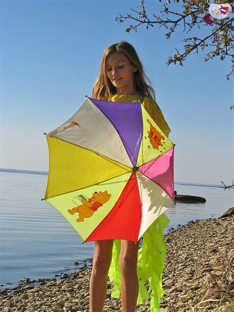 Play Kitty Set 025 Umbrella V2ph