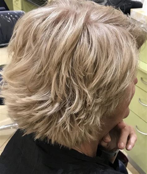 20 Best Hairstyles For Over 60 With Round Face