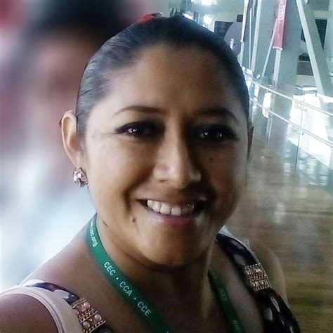 Falleció La Periodista Claudia Chablé Ek Johnny Oliver Quintal