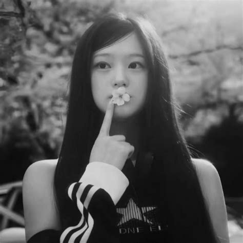 𝐑𝐎𝐙𝐀𝐍 Youtube