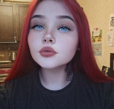 Light Luna Cam Model Free Live Sex Show Chat Stripchat