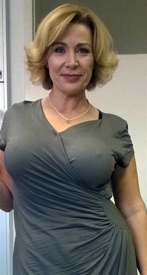 Pin Auf Mature Ladies