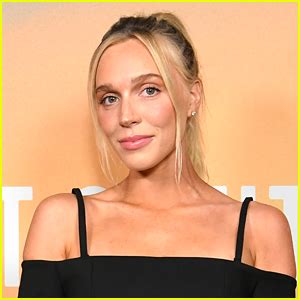 Alex Coopers New Docuseries ‘call Her Alex To Debut At Tribeca Film