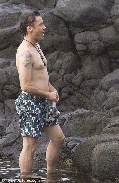 Pin By Amanda Vitally On Robert Downey Jr ️ Hugh Jackman Shirtless