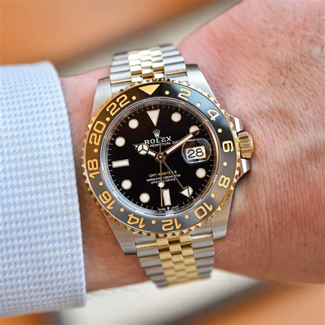 Opinion The Rolex Gmt Master Ii Bruce Wayne Isnt Boring Its A Great