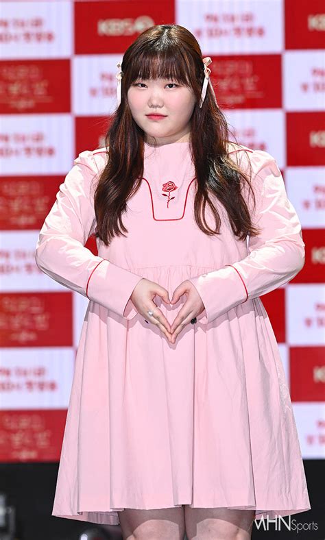 살 빠진 악뮤 이수현 위고비 안했다 굉장히 억울해매일 자신과 싸우는 중