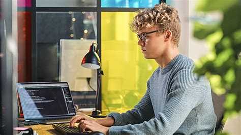 Курс «Аналитик данных с нуля Data Analyst обучение аналитике данных с нуля онлайн — Skillbox