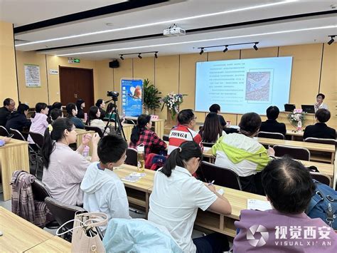 作家莫伸与读者分享朱鹮保护工程背后那些事儿 极目新闻 作家莫伸与读者分享朱鹮保护工程背后那些事儿 极目新闻