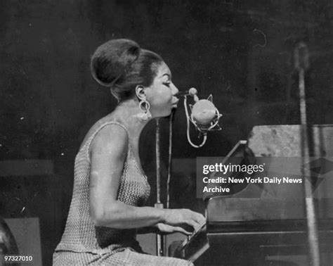 Nina Simone Images Photos And Premium High Res Pictures Getty Images