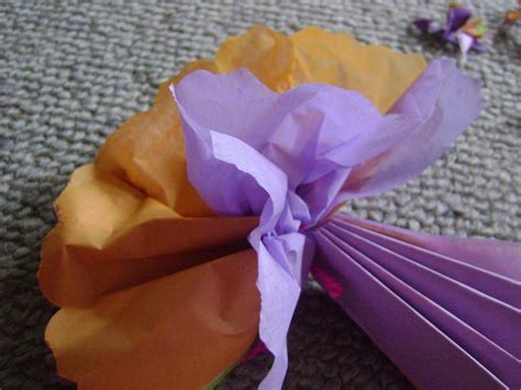 Polluted Pixie Mexican Paper Flower Tutorial