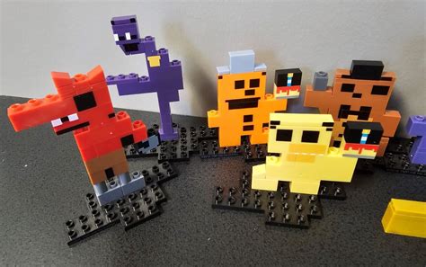 Fnaf Five Nights At Freddys 8 Bit Character Lot Of 11 Mcfarlane Golden Freddy 4681772488
