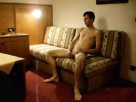 호텔 방에서 벌거벗은 트윙크 xHamster