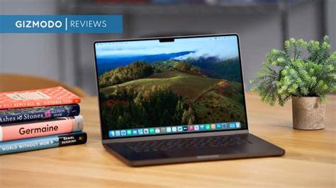 Macbook Pro Review Powerful Sleek Same