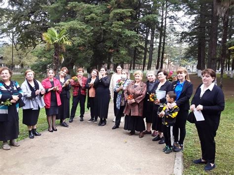 ბევრი სიურპრიზი და გულთბილი სიტყვა ტობანიერის საჯარო სკოლაში