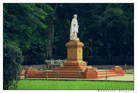 Statue Of Sir K Seshadri Iyer Bengaluru