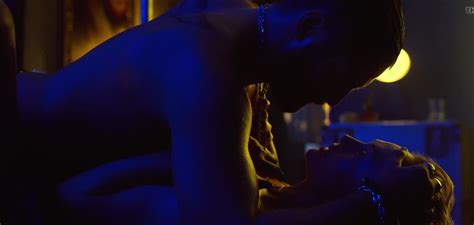 Laura Haddock White Lines S1e05