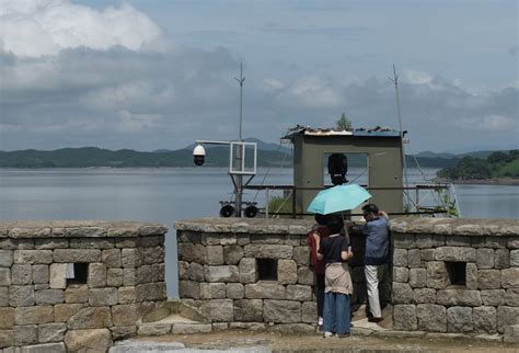 What Neanderthal Bones Reveal About Their Sex Lives Sapiens